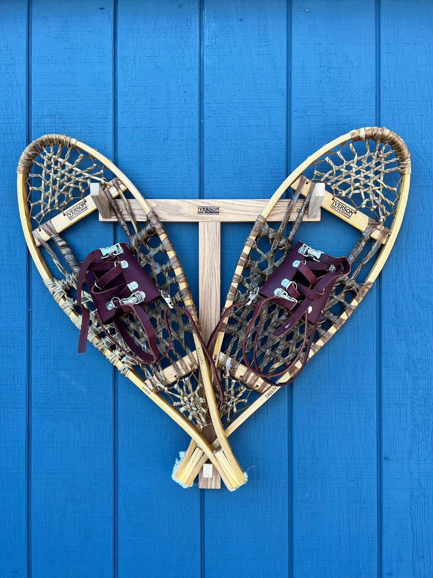 Modified Bear Paw (Sizes 12X35 and 13X35) – Iversons Snowshoes